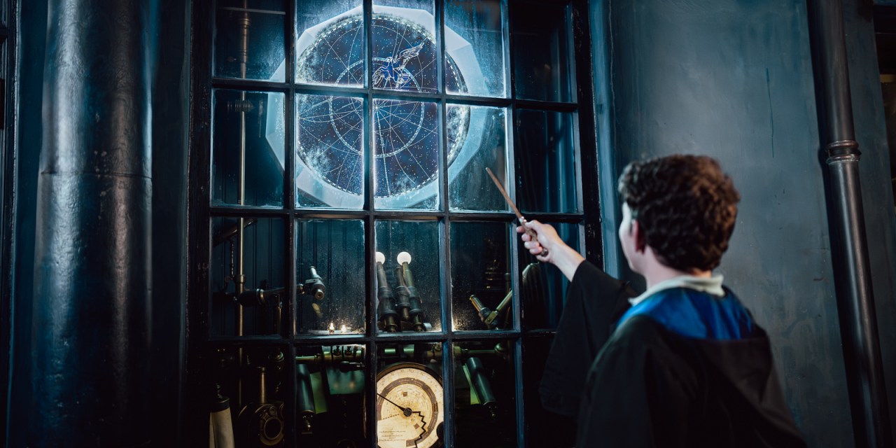 Universal Orlando introducing 2nd Gen Interactive Wands, App pairing ...