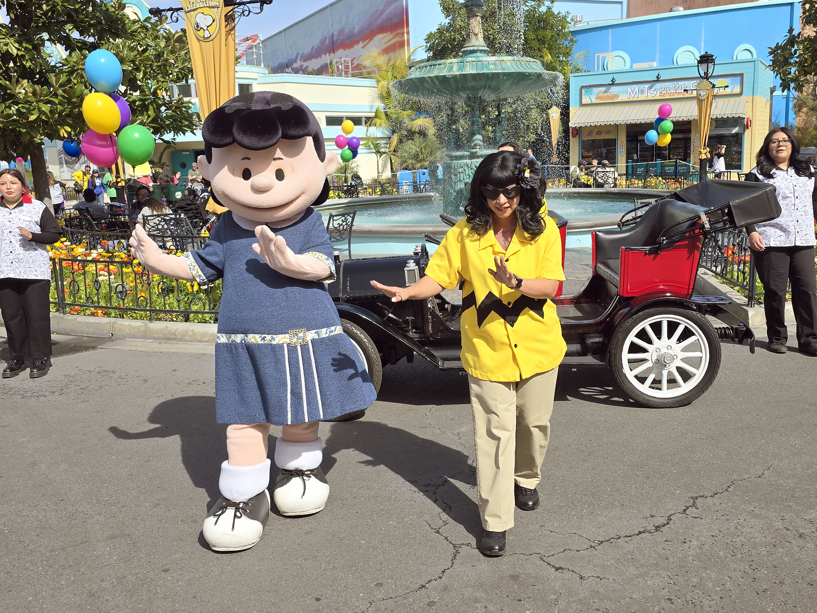 GUIDE: PEANUTS on the Go Cavalcade, 2025 Knott’s PEANUTS Celebration ...