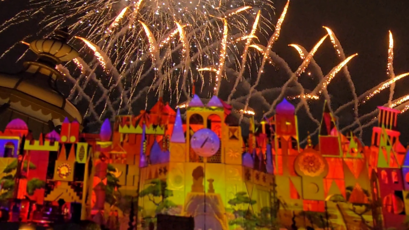 GUIDE: Wondrous Journeys nighttime spectacular during #Disneyland70 | MouseInfo.com