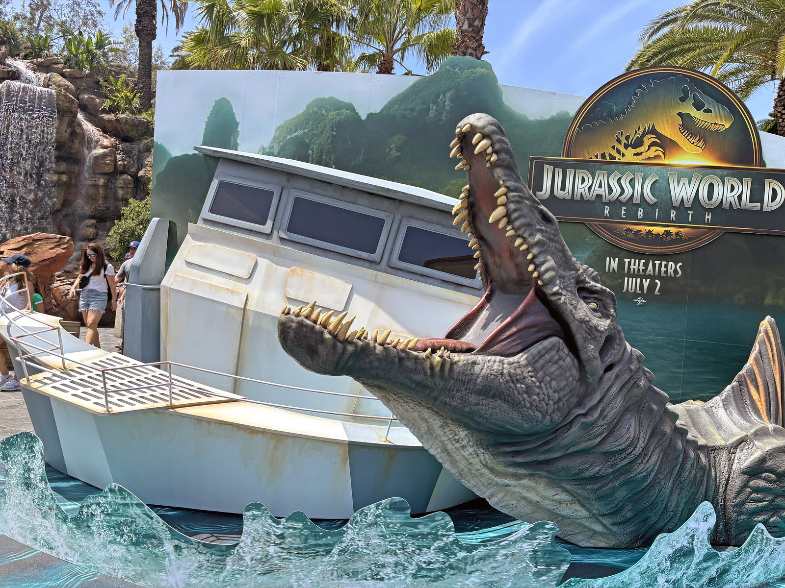 TSS/QuinCass: THE SPINO'S ALIVE?! by SonBondJaws on DeviantArt