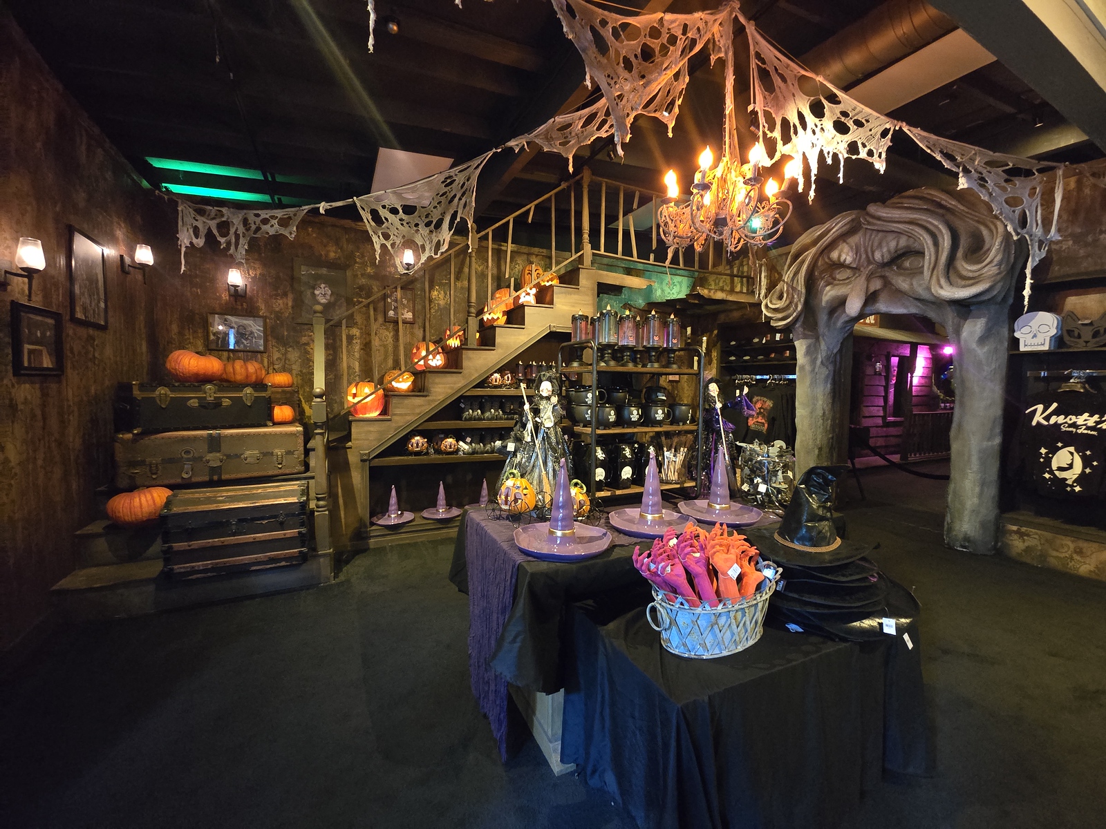 INSIDE: 2025 Knott’s Scary Farm Legacy Store and Museum | MouseInfo.com
